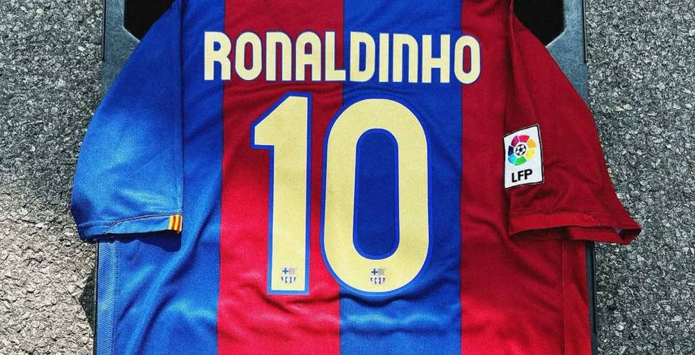 Sporting 25-26 Home Kit Released - Footy Headlines