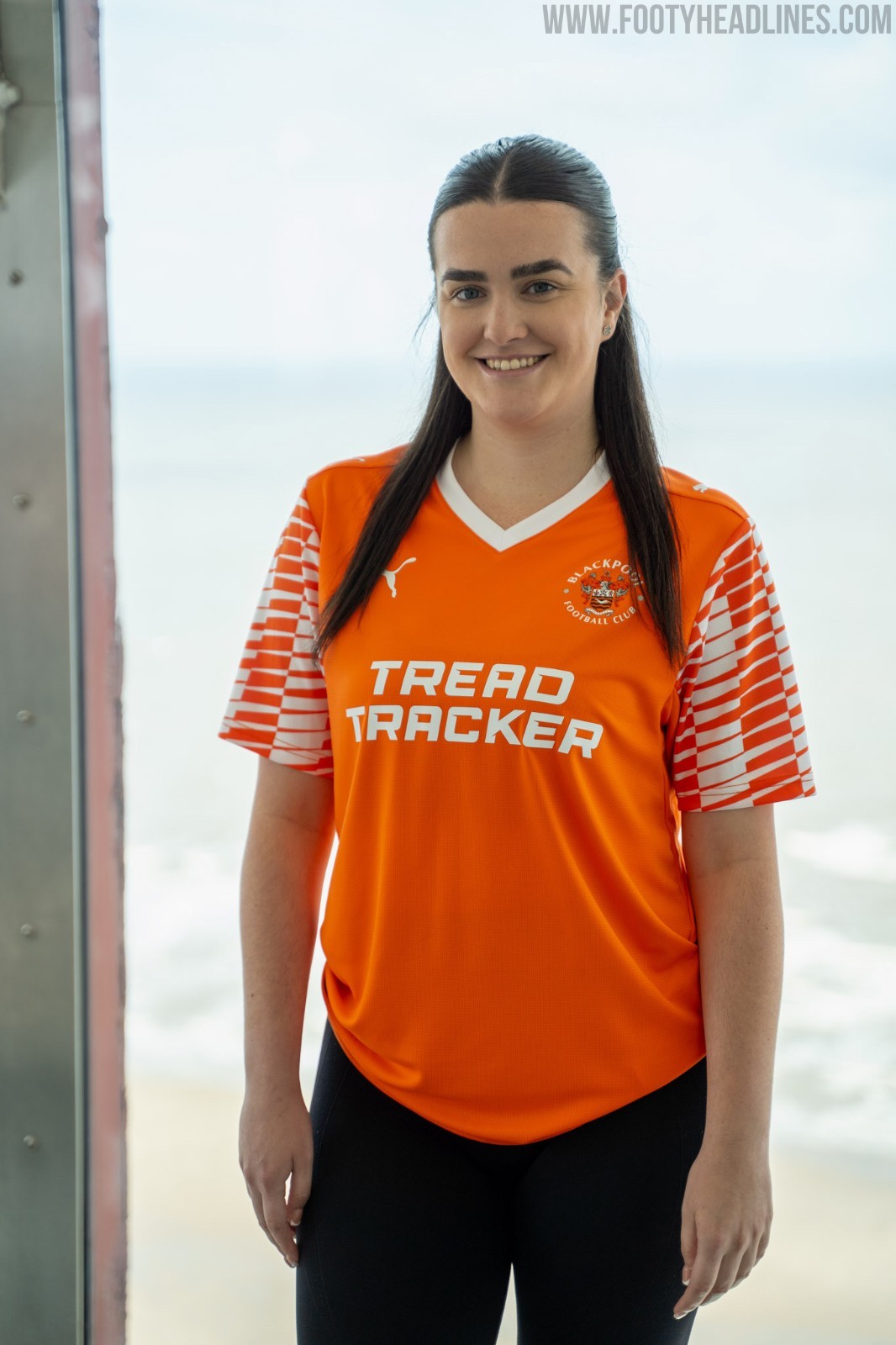 Svelata la prima maglia del Blackpool per la stagione 2026-2027 - Footy ...