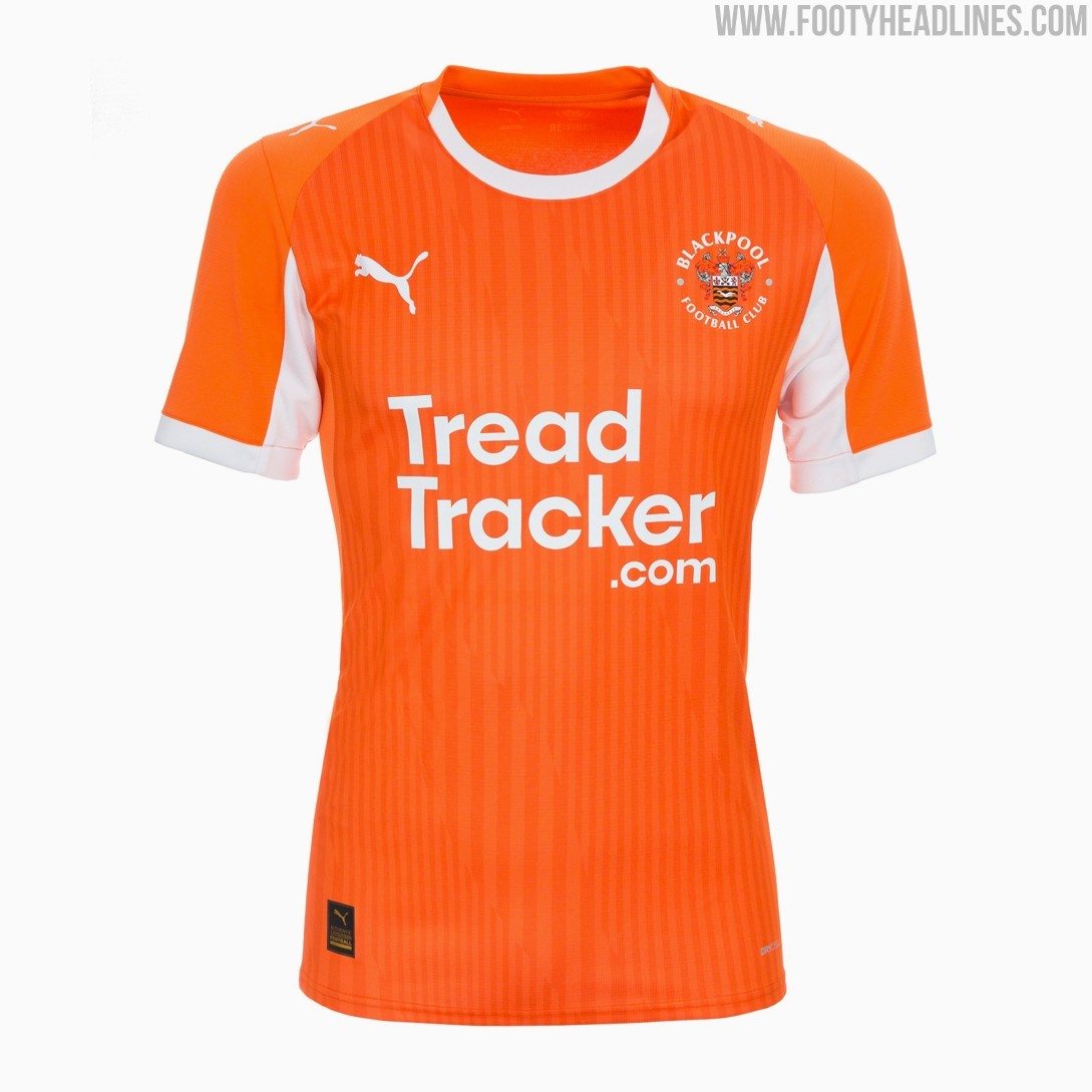 Svelata la prima maglia del Blackpool per la stagione 2026-2027 - Footy ...