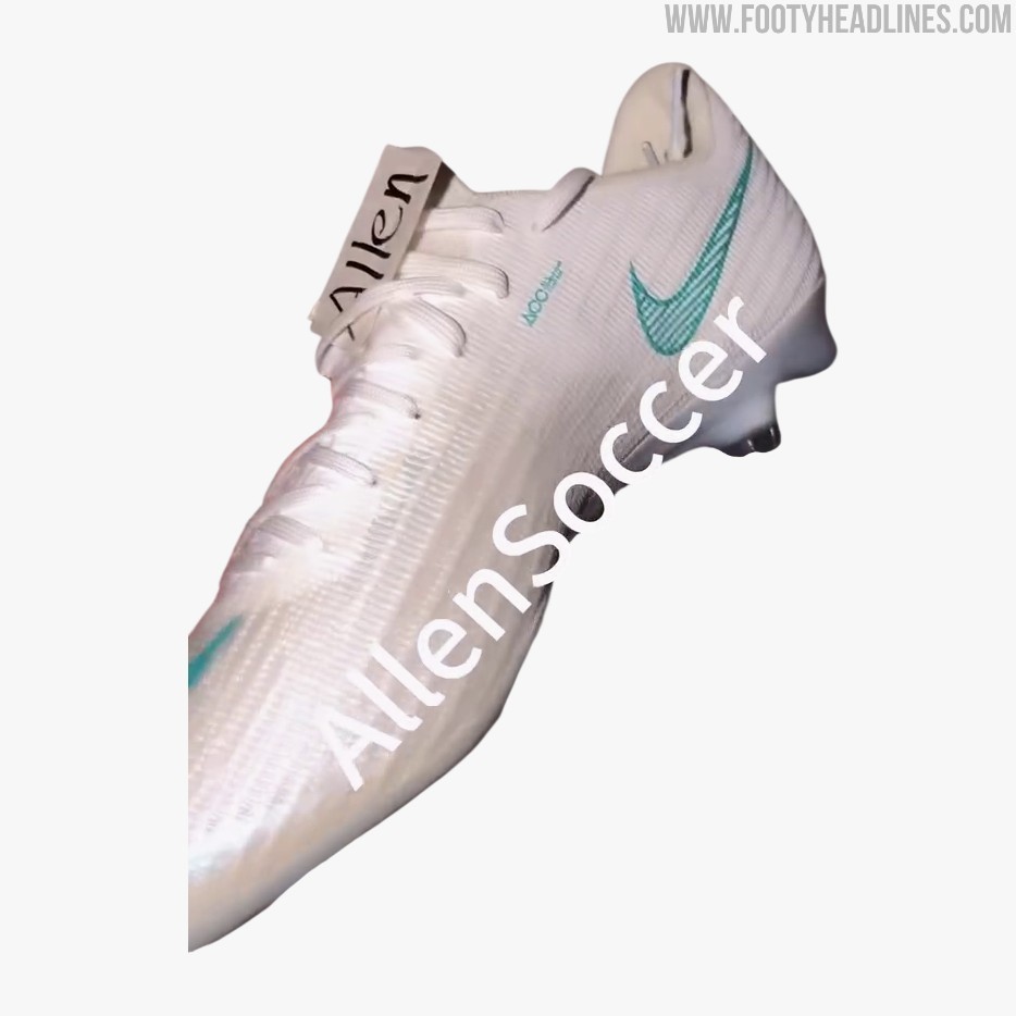 White/Teal Nike Mercurial 26-27 Boots Leaked - 3 New Pictures - Footy ...